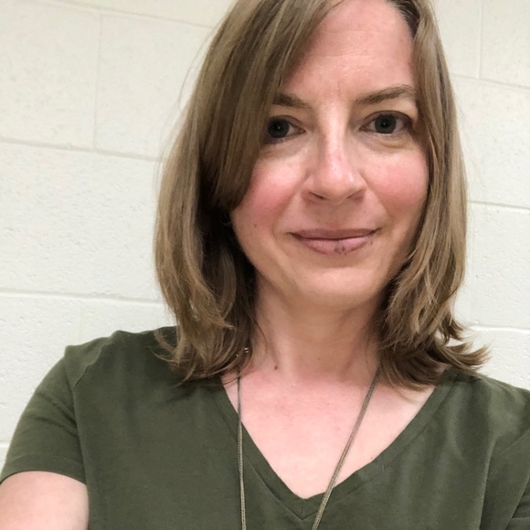 Jessica's Closet (@j_dunlevy) | Poshmark